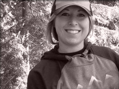 Mandy James - Snowmobile / Dirt Bike (OR) – SheShreds.co